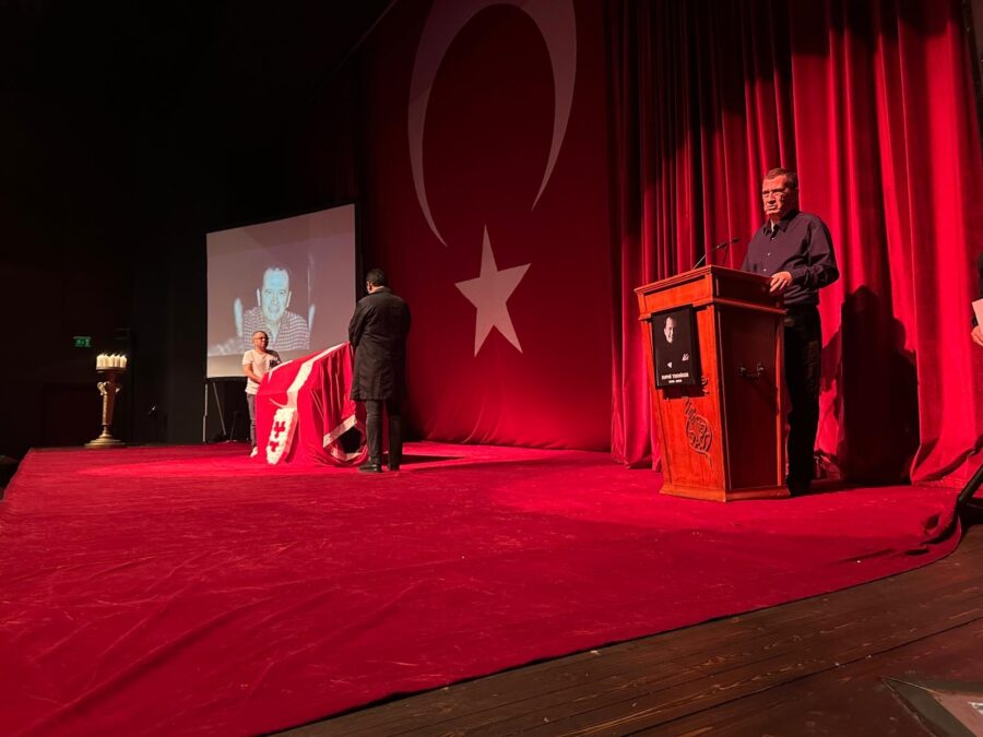 Suphi Tekniker Son Yolculuğuna Uğurlandı – Sanatla Yaşam